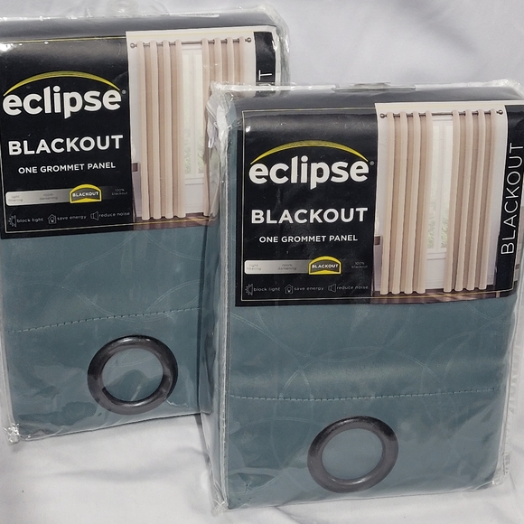 Eclipse | Accents | Eclipse Round Round 95 Blackout Curtains | Poshmark